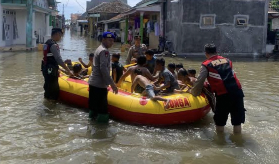 Dampak Perubahan Iklim, Banjir Rob di Probolinggo Makin Tinggi - Koran Pantura
